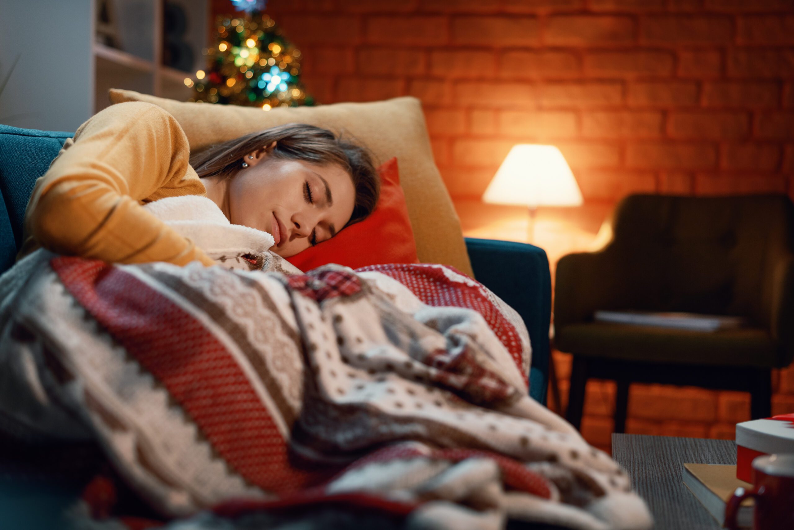How Sleep Changes in Winter Seasons | Miramont Behavioral Health in ...